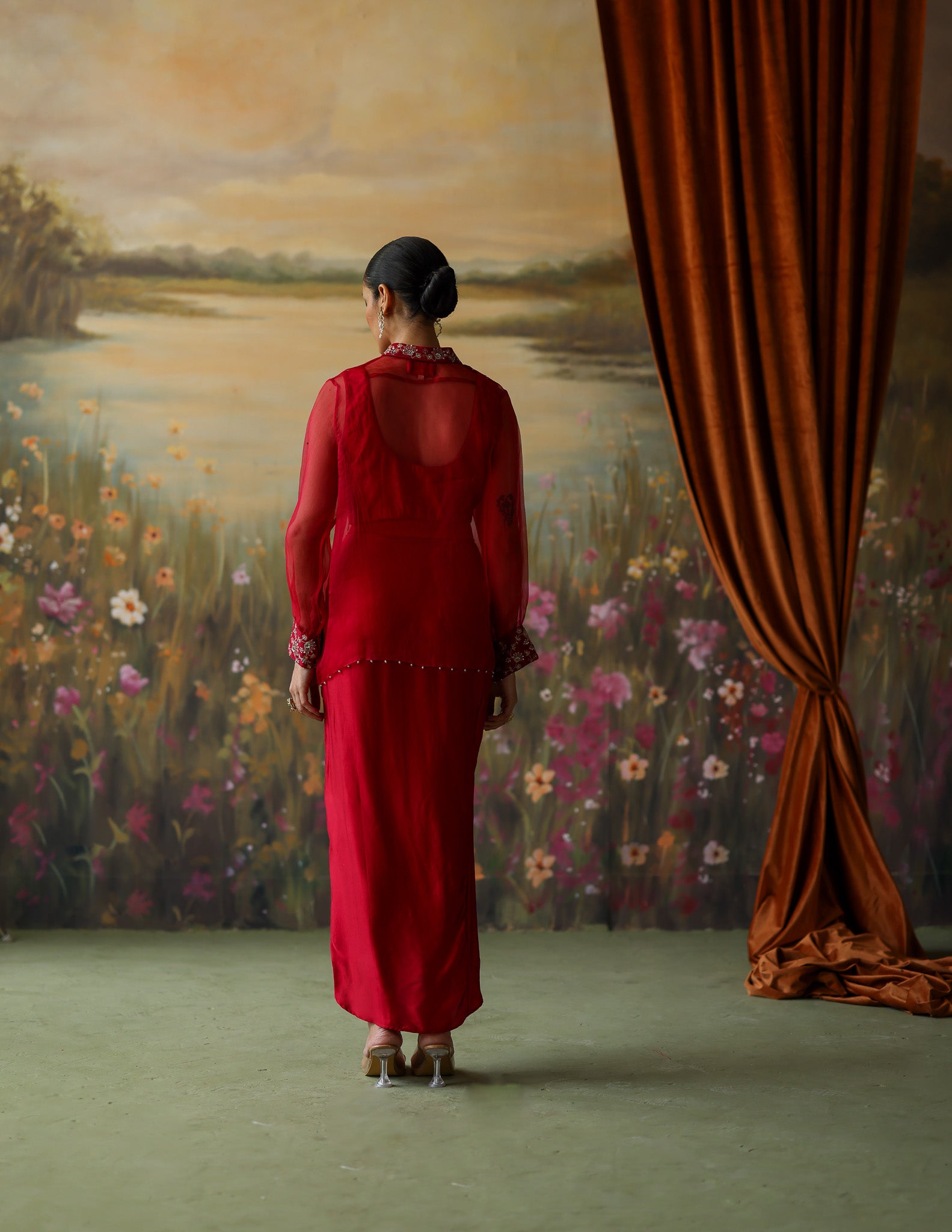 SCARLET INIKA CO-ORD SET – Shikha Mehta