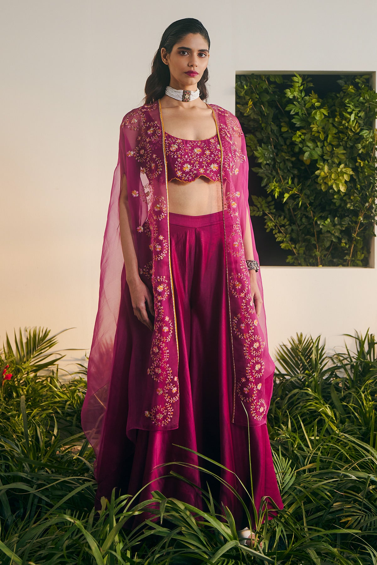 Anvee Cape Set – Shikha Mehta